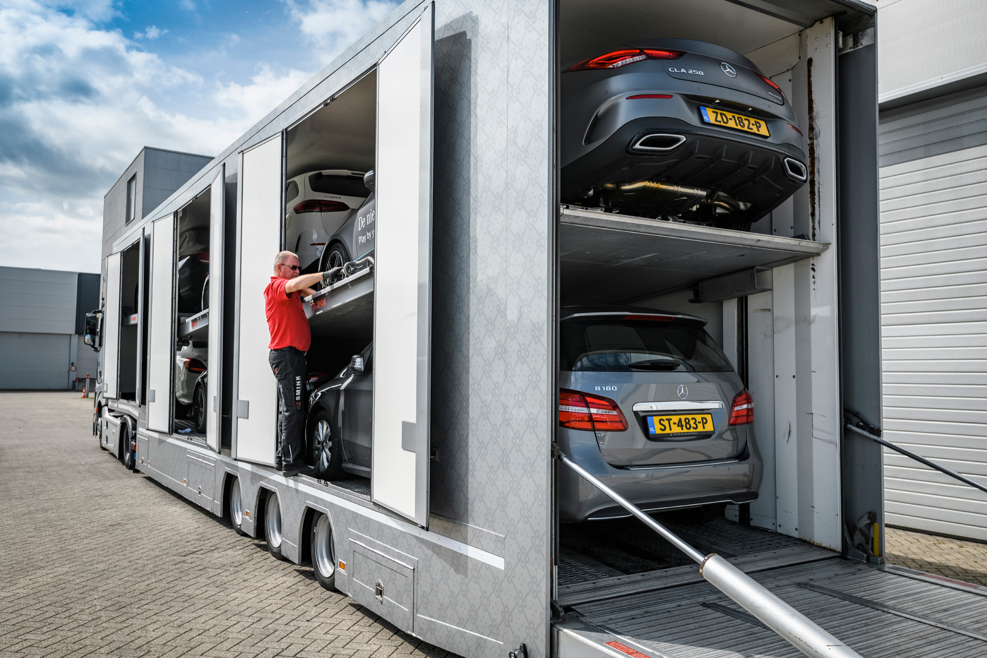 Exclusief Autotransport op maat | Koopman Exclusive